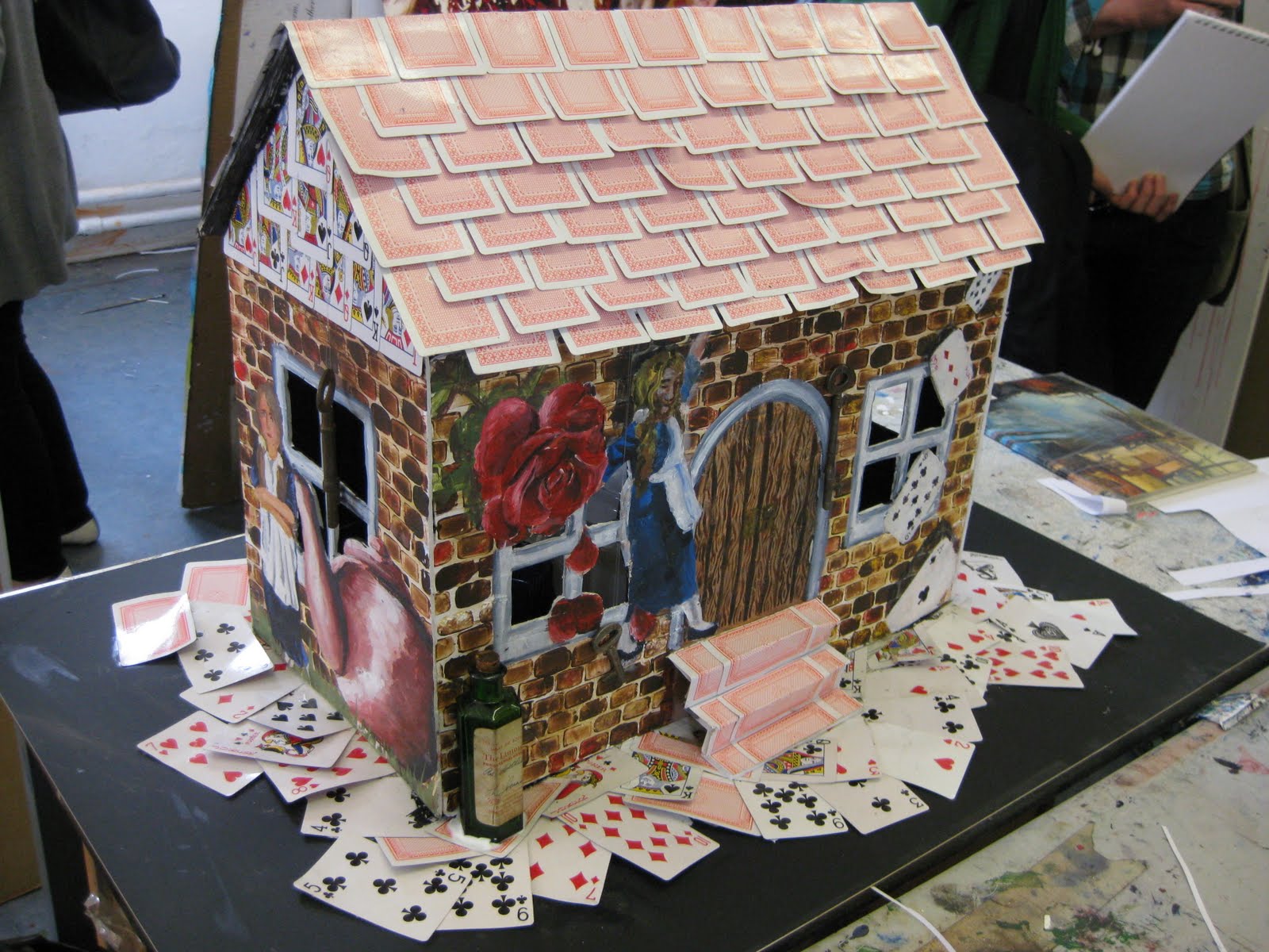 Poppy Palmer A-Level Art: Alice in wonderland